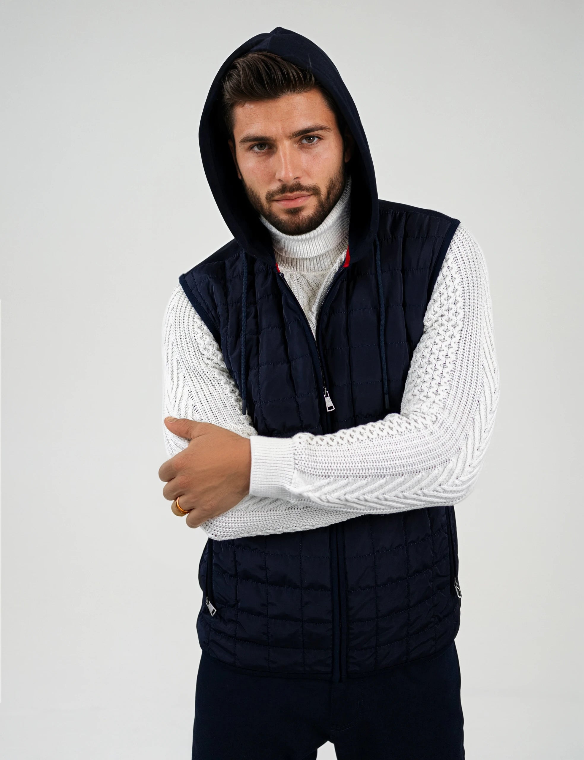Traverse Hooded Vest Navy | 7 Downie St. | Mens Outerwear – 7 Downie St.®